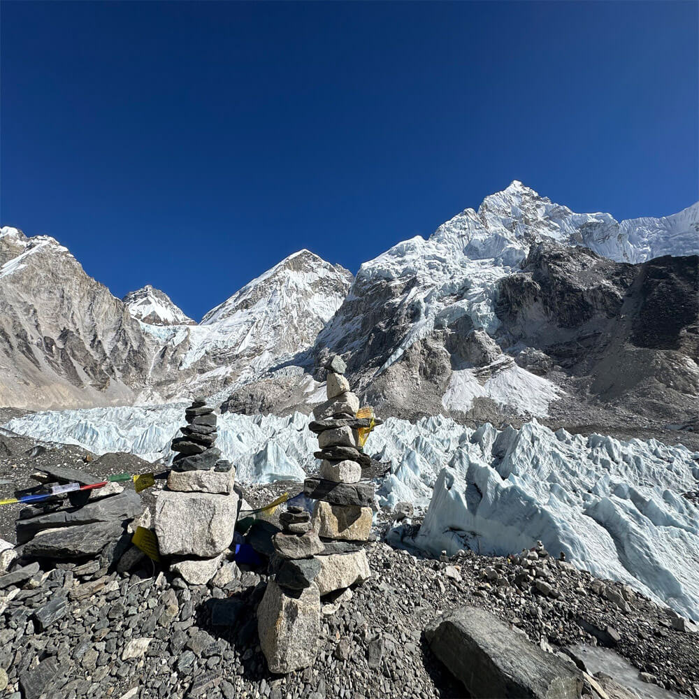 Chola Pass Trek | Adventure Through Everest’s High Passes